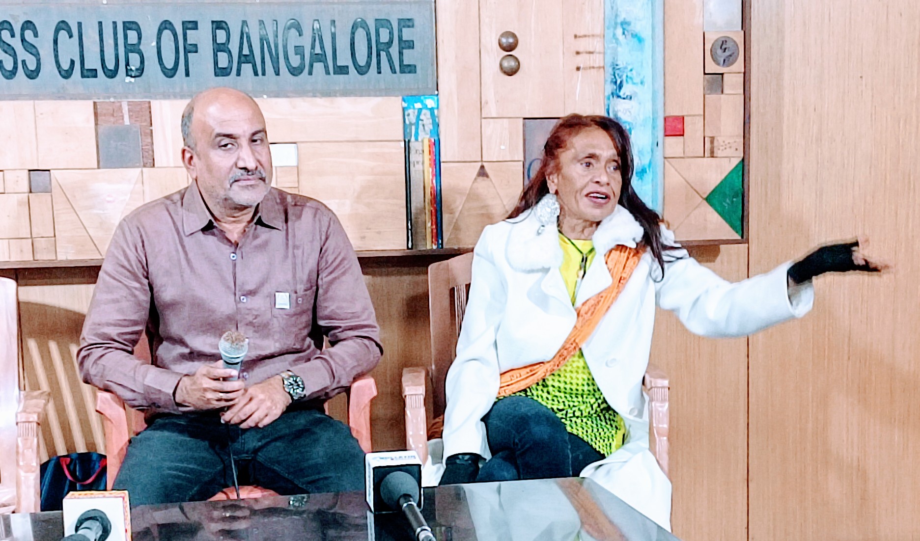 DR. SUNITA RANA AGARWAL WINS 4 GOLD AT 19TH NATIONAL MASTERS SWIM ...