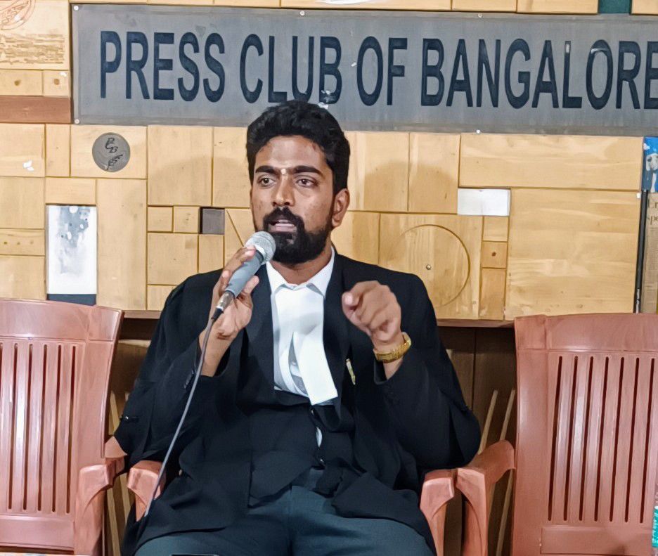 Krishna Naik who was the artist in sculpting the statue was caught in ...