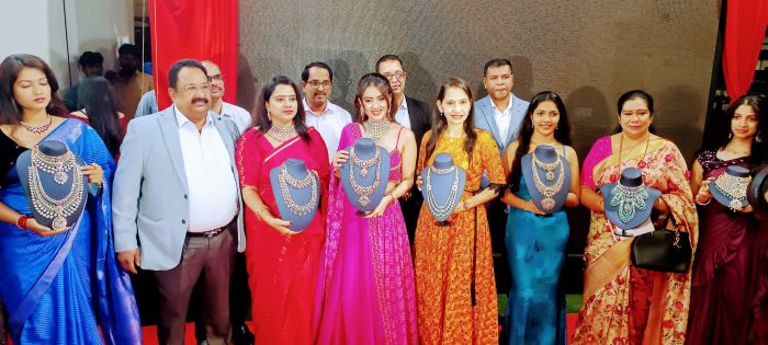 Joyalukkas Unveils ‘Diamond Wedding Collection by Pride’ in Bengaluru ...