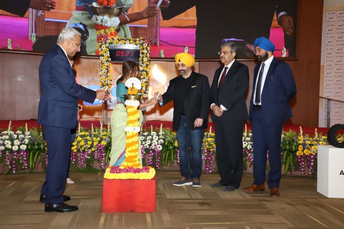 Digitide Solutions Lists on BSE and NSE, Begins Journey as Independent ...